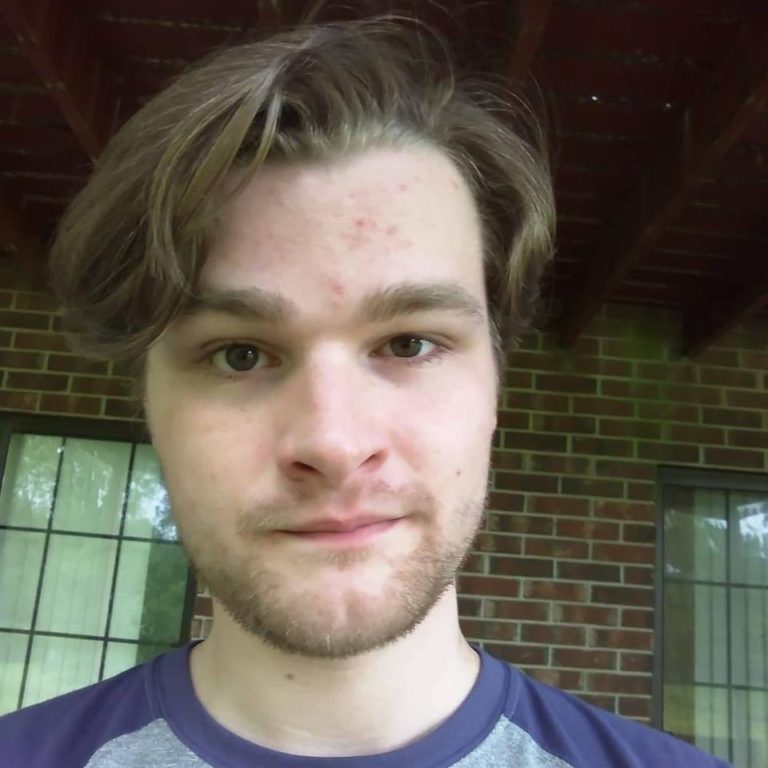 Ryan Wyre – KUHS 102.5 FM Hot Springs, Arkansas